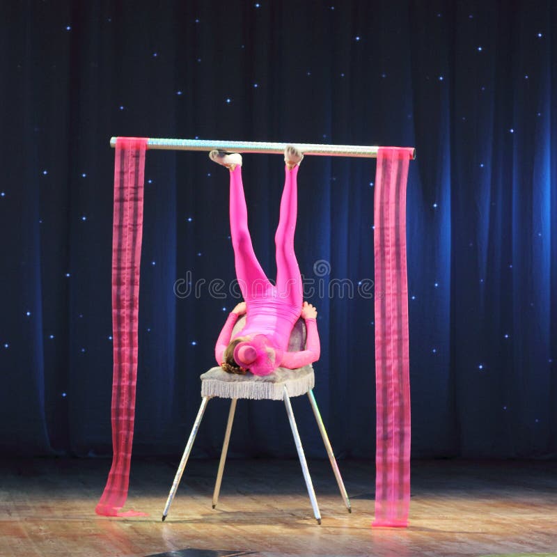 Jongleur de cirque image éditorial. Image du vargas, rendement - 18522665