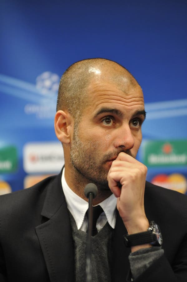 Josep Guardiola Fc Barcelona Coach Fotografía editorial - Imagen de ...