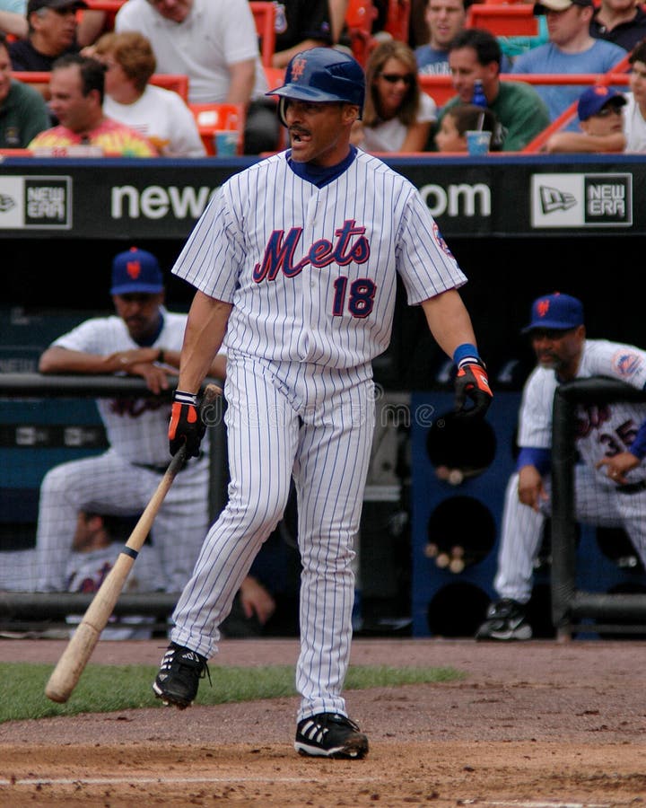 Jose Valentin, New York Mets Editorial Photo - Image of attempts ...