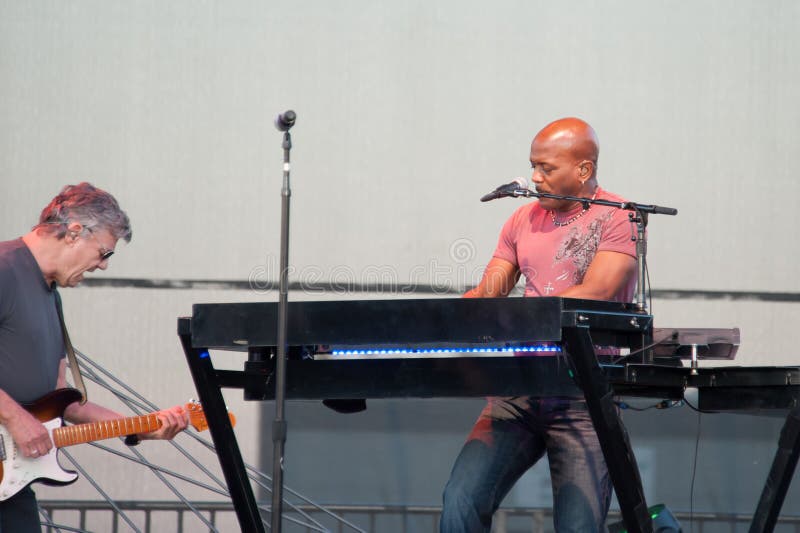 Wooten band, Jazz Festival editorial photo. Image of regi - 13675591