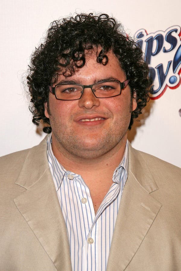 Josh Gad editorial photography. Image of sexiest, josh - 38005037