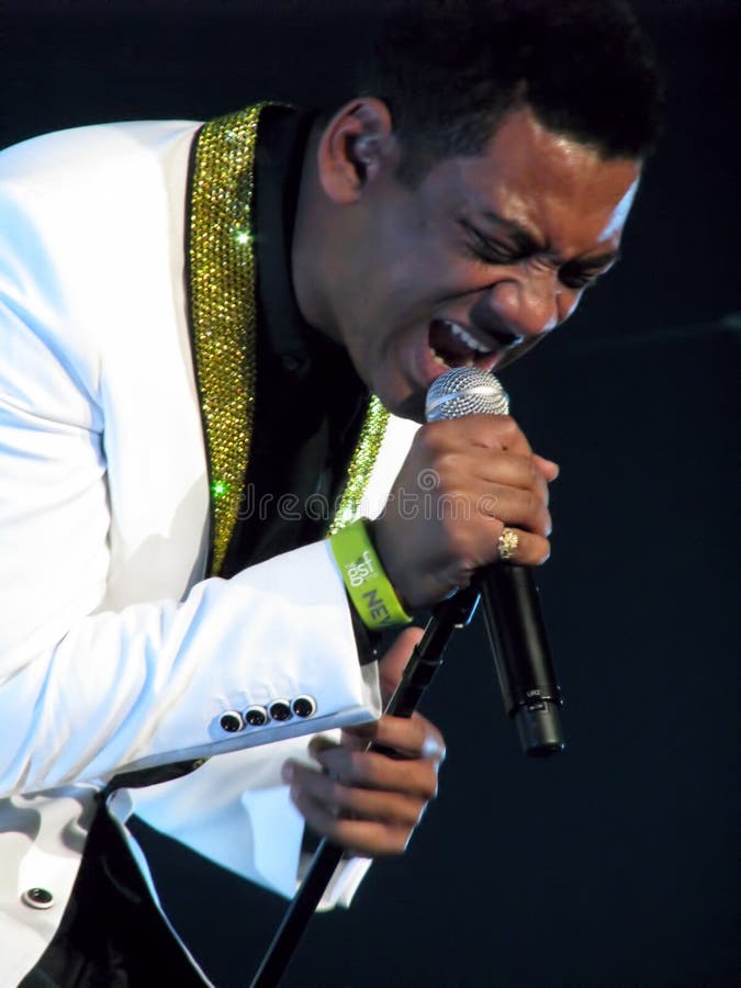 Joshua Ledet editorial stock photo. Image of celebrity - 27075223