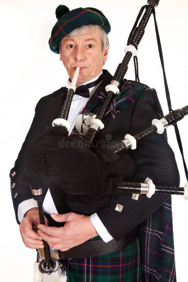 Joueur De Cornemuse Dans Le Tartan Photo stock - Image du bourdons ...