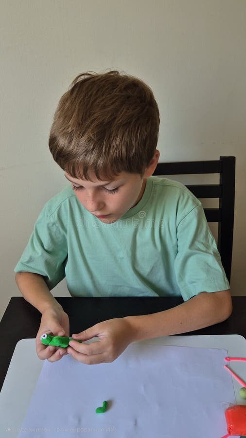 308 Man Little Boy Makes Stock Photos - Free & Royalty-Free Stock ...