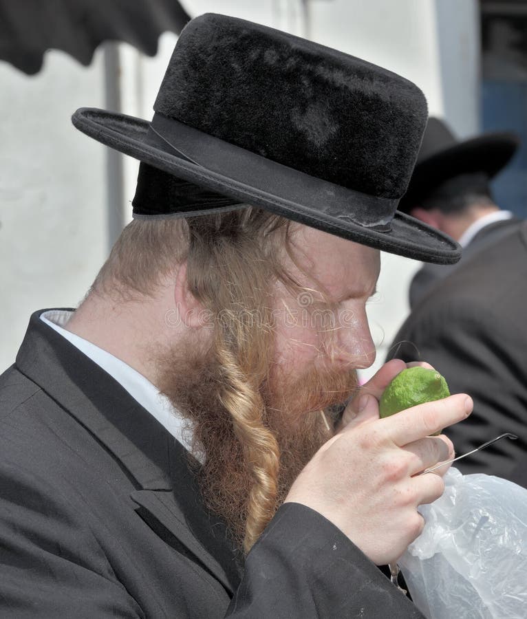 O homem religioso - judeu imagem de stock editorial. Imagem de homem ...