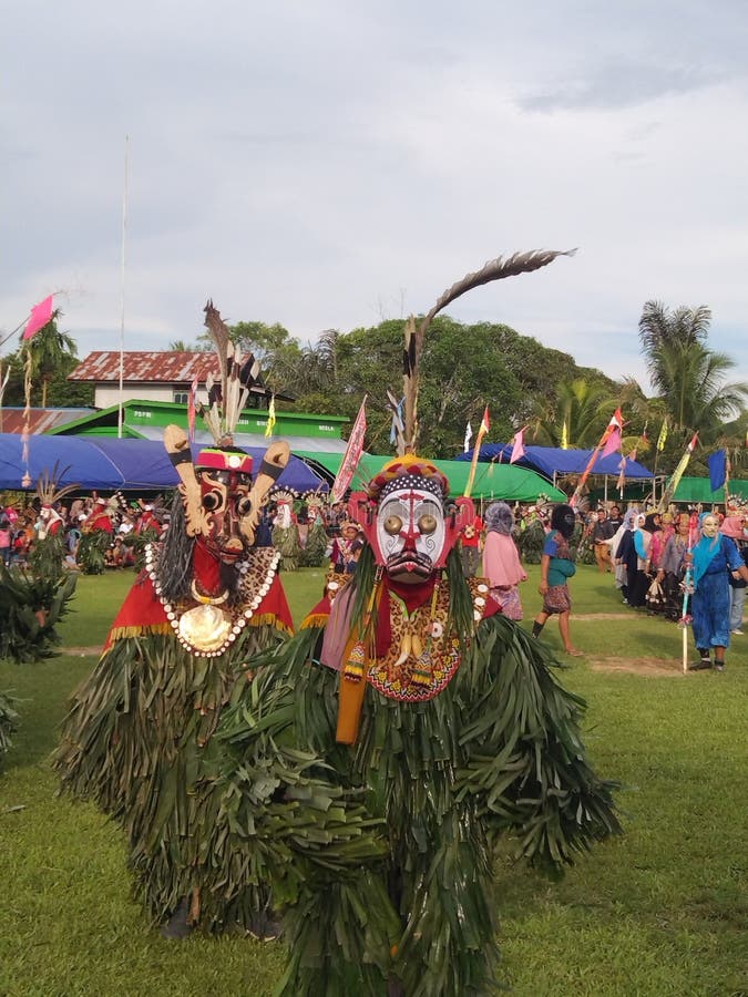This is the Hudo Dance from the Tribe of East Kalimantan Editorial ...