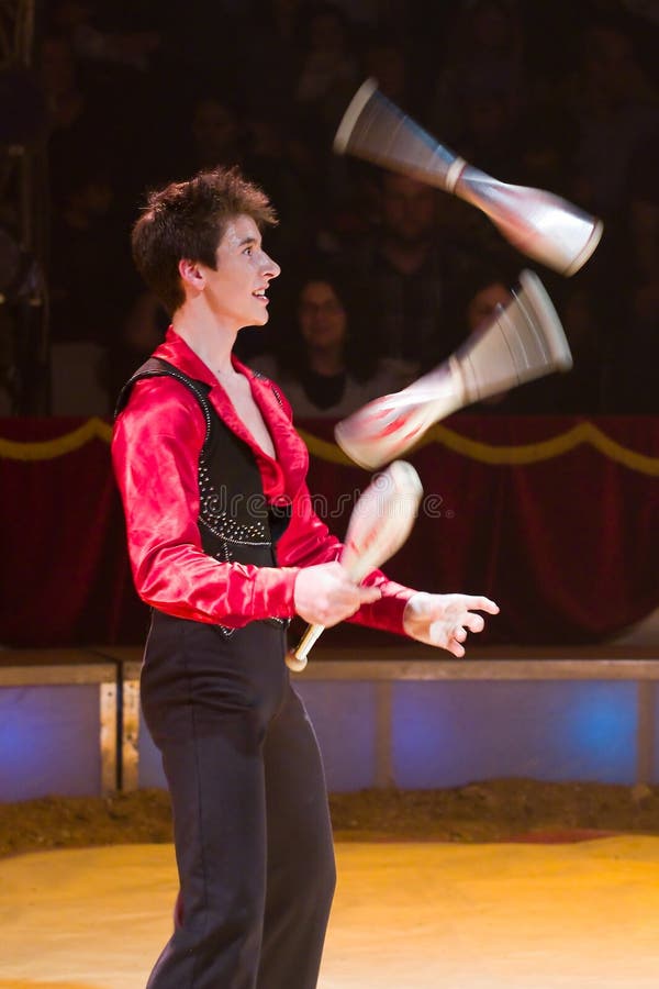 Circus acrobat woman editorial stock photo. Image of ring - 20059688