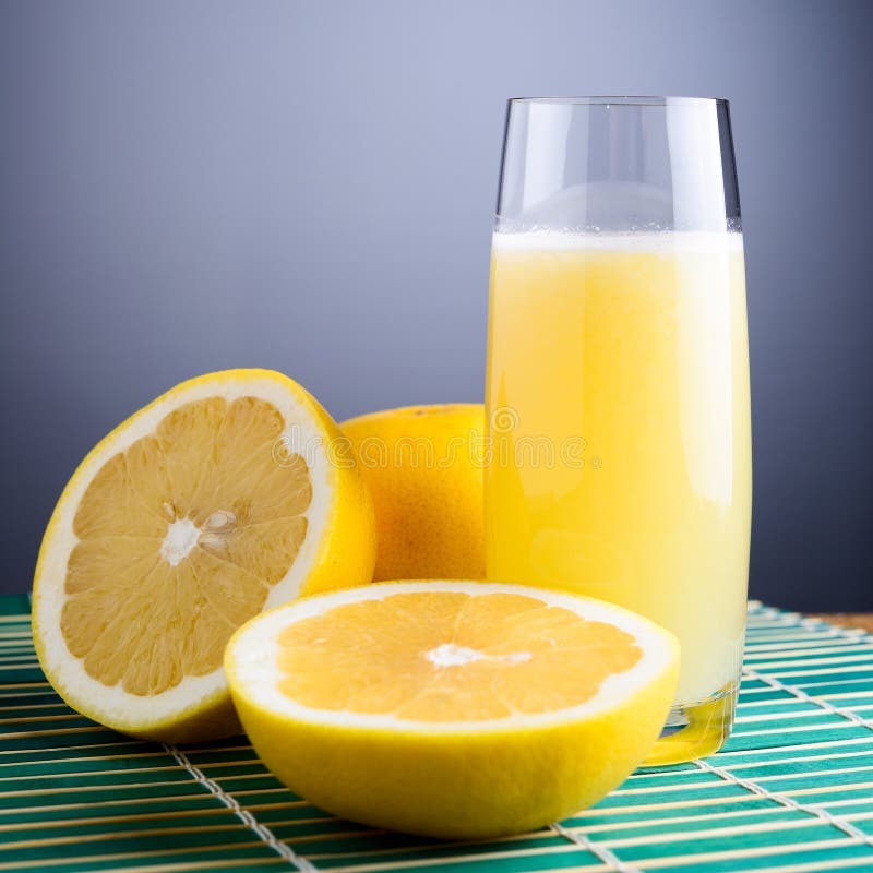 Jugo de pomelo imagen de archivo. Imagen de vitamina - 28278007