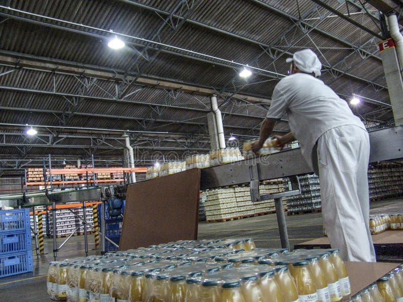 Juice Factory imagen editorial. Imagen de ciudad, jugo - 94744415