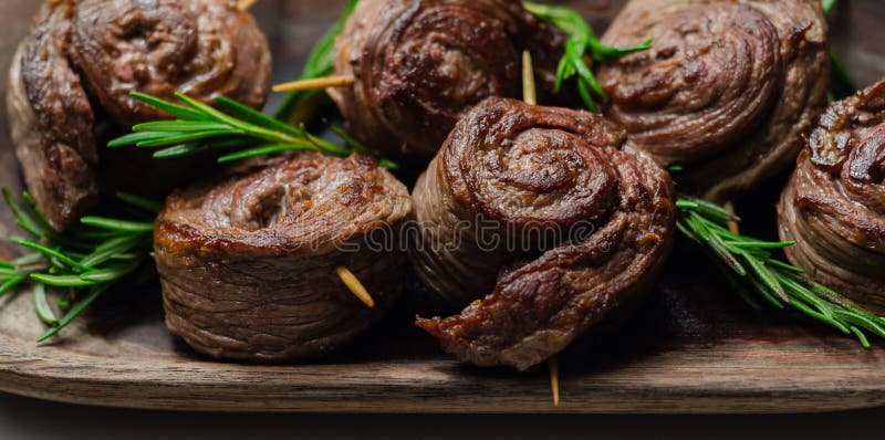 Juicy Beef, Fried and Cooked in the Shape of a Rose, Creatively Served ...