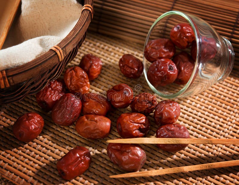 Fruits Secs De Jujube/dattes Chinoises Photo stock - Image du ...