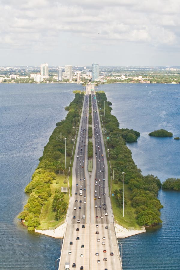 Julia Tuttle Causeway stock image. Image of interstate - 24668391
