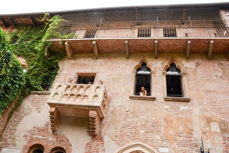 Juliet Capulet Home Der Balkon Von Romeo Und Von Juliet Bei Verona ...