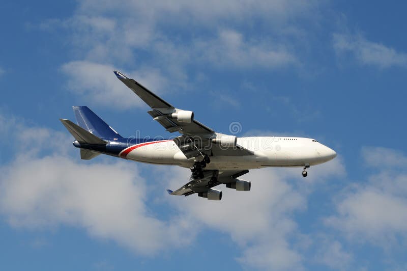 Jumbo jet stock photo. Image of midair, aircraft, flying - 7559418