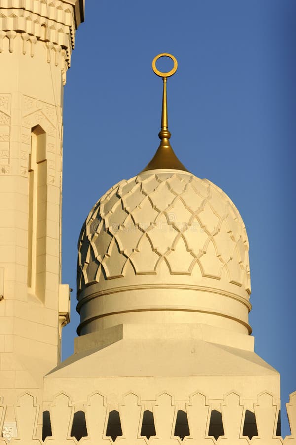 Jumeirah Moschee in Dubai stockfoto. Bild von sonderkommando - 7963984