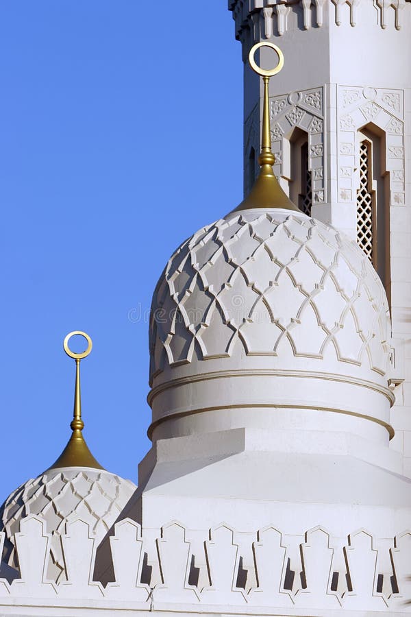 Jumeirah Moschee in Dubai stockfoto. Bild von sonderkommando - 7963984