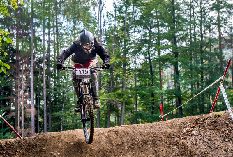 Jump with a mountain bike editorial image. Image of actions - 35326725