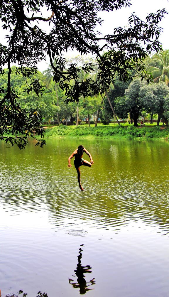 Jump editorial photography. Image of shadow, jump, jumping - 115796227
