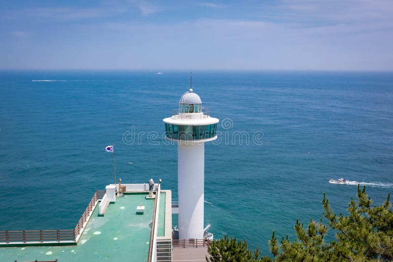 Jun 21, 2017 Yeongdo Lighthouse at Taejongdae Park, Busan, South ...