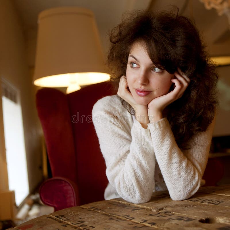 Junge Frau 15 stockfoto. Bild von erwachsener, freizeit - 45655680