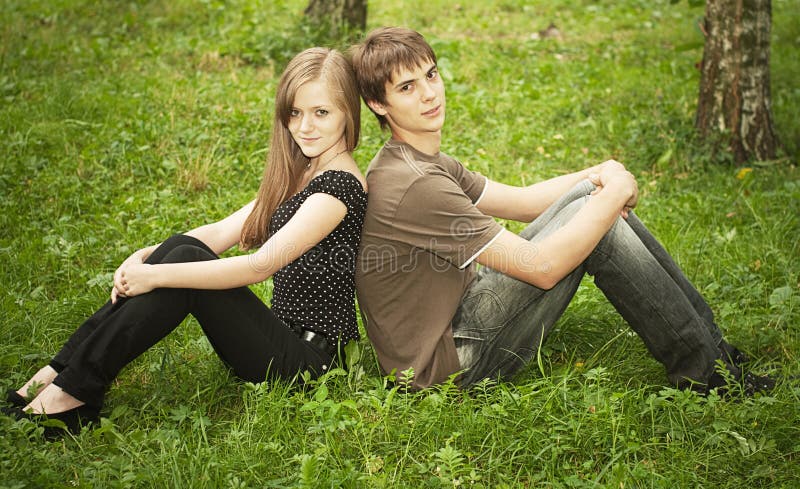 Junge mit Freundin stockfoto. Bild von freude, leute - 11052536