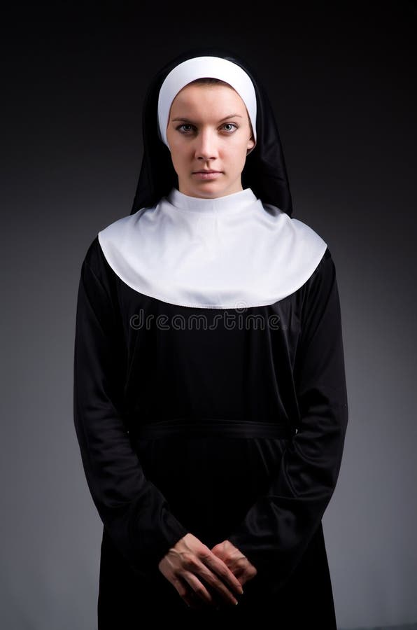 Portrait einer Nonne stockfoto. Bild von jahrhundert - 13721166