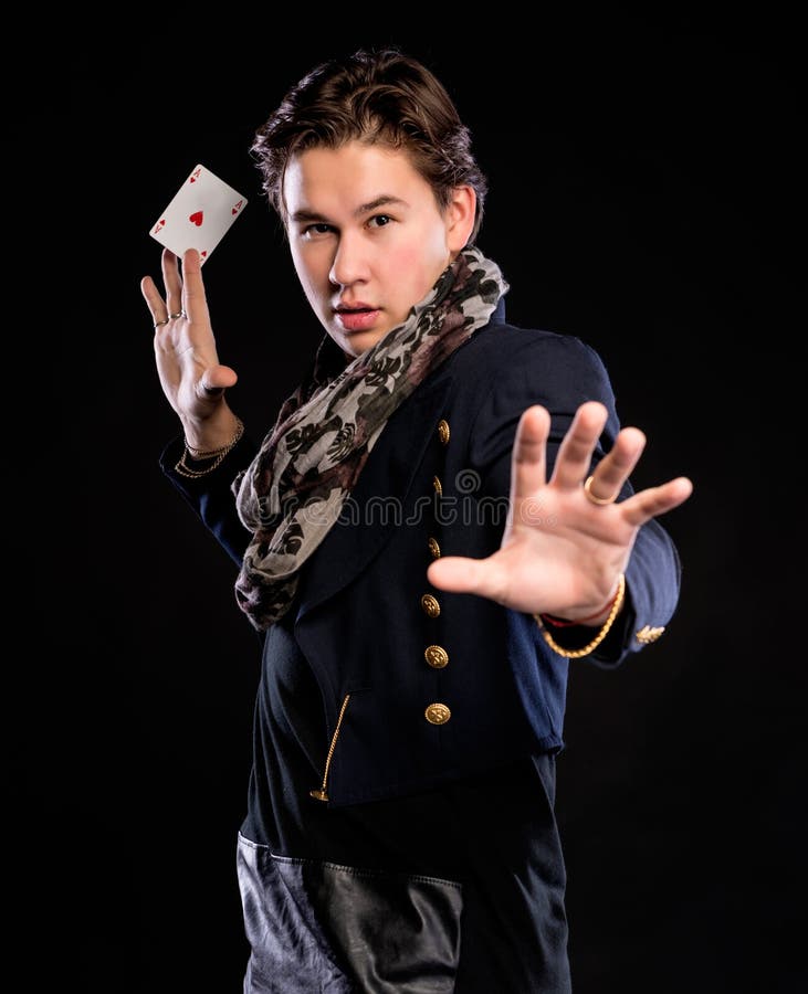 Junger Magier, Der As Zeigt Stockbild - Bild von unterhalter ...