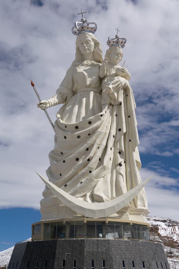 Jungfrau Maria Statue Virgen Del Socavon Stockfoto - Bild von rein ...