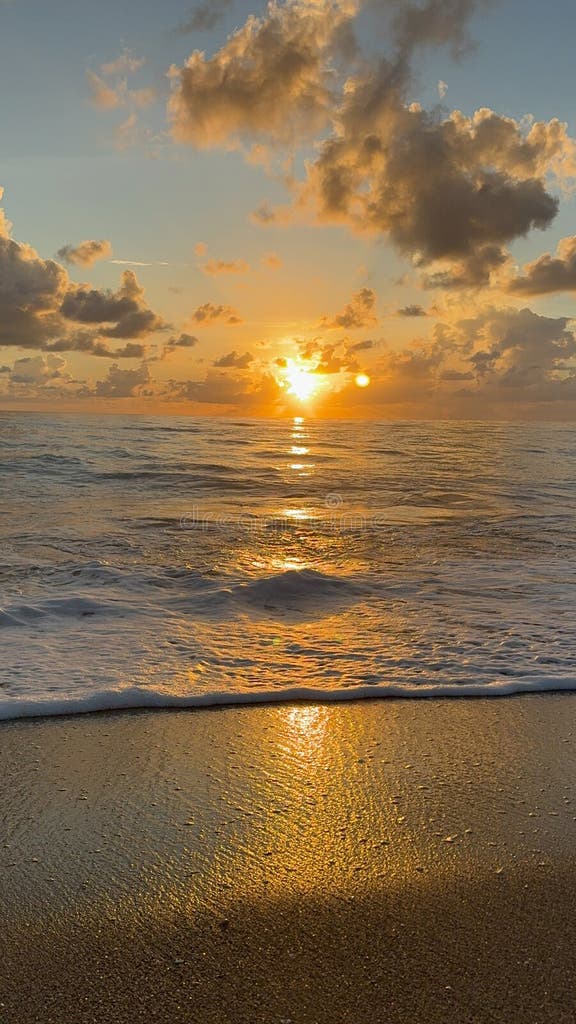 Juno Beach Sunrise stock image. Image of west, atlantic - 349537317
