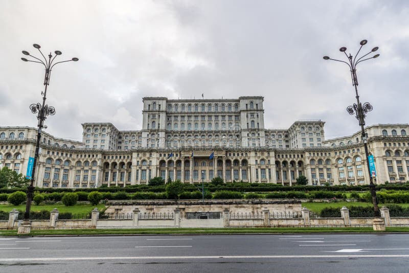 Juny, 2021 - Bucharest, Romania: Frontal View of the House of Parlament ...