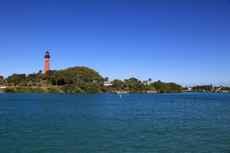 Jupiter Lighthouse at Sunny Summer Day and Palm Trees Around, West Palm ...