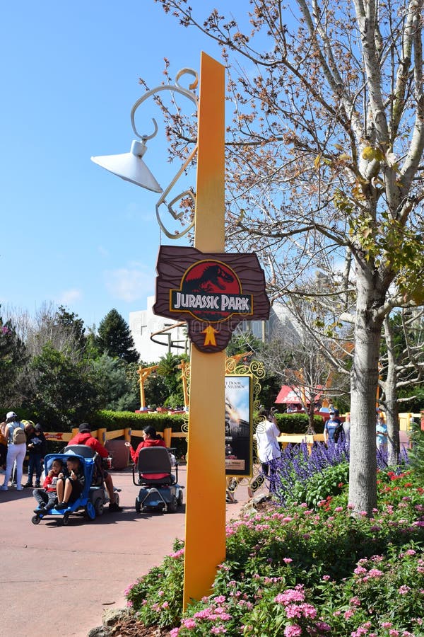 Jurassic Park Sign at Universal Studios Orlando Editorial Image - Image ...