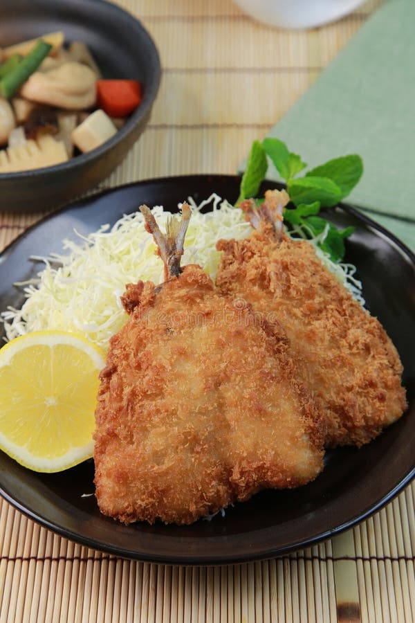 Jureles fritos foto de archivo. Imagen de caballa, almuerzo - 71667886