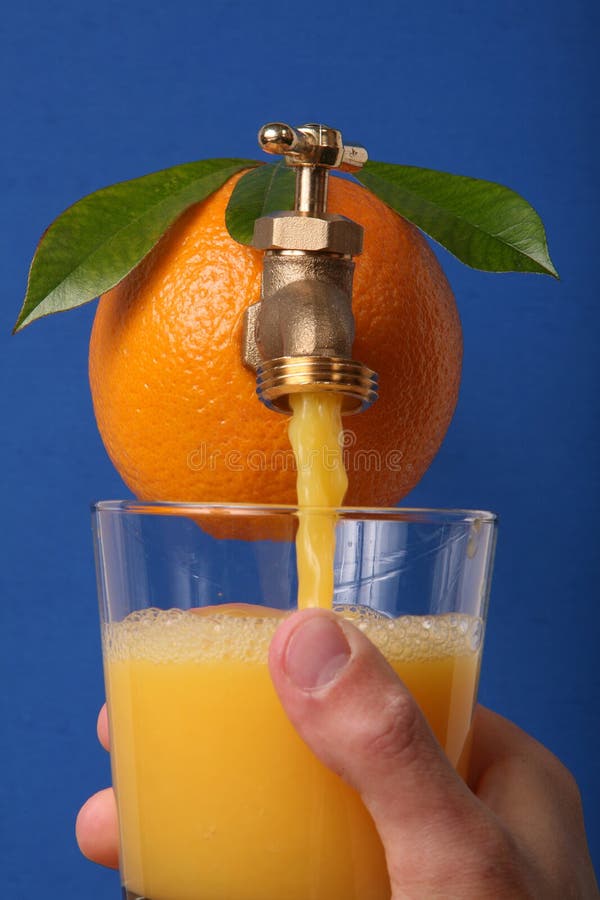 Jus d'orange frais photo stock. Image of orange, boisson - 3470268