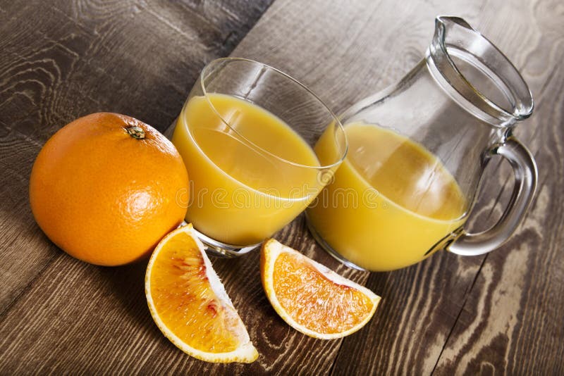 Jus de fruit photo stock. Image du rouge, nature, régime - 49771692