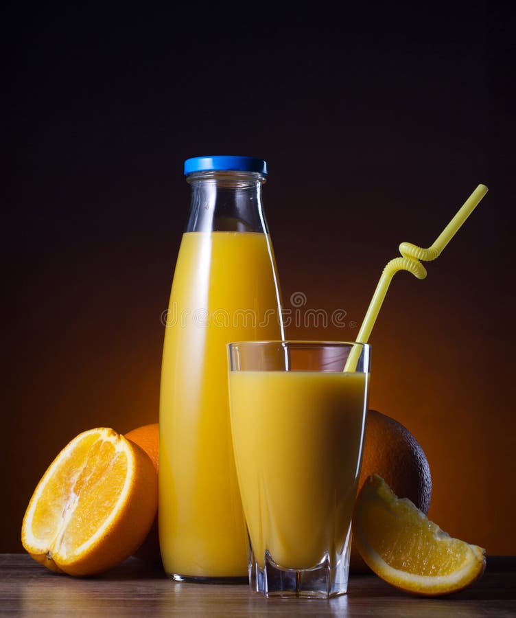 Jus Et Fruit D'orange Frais Image stock - Image du nature, cocktail ...