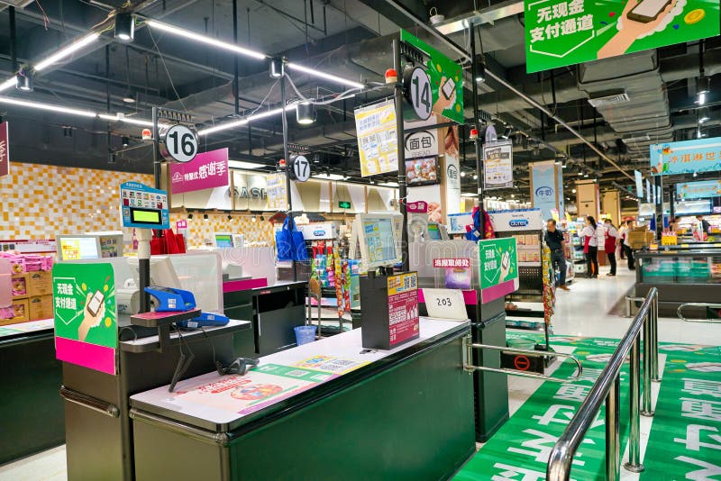 JUSCO editorial photo. Image of cash, hypermarket, market - 162650951