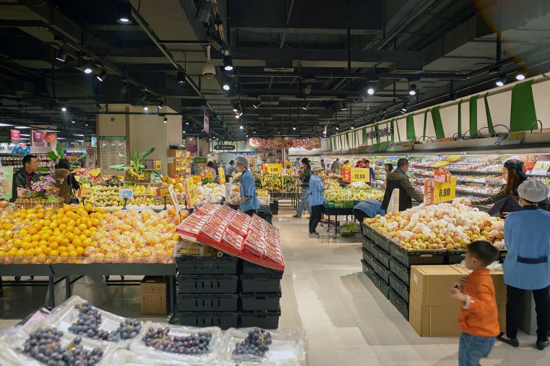 JUSCO store in ShenZhen editorial stock image. Image of food - 95360179