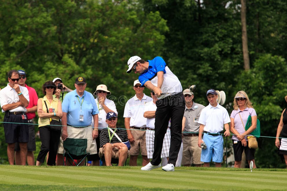 Justin Rose En El Monumento Foto de archivo editorial - Imagen de aldea ...