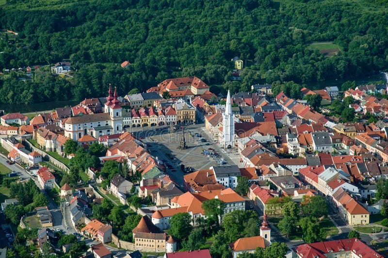 Kadan-Stadt stockfoto. Bild von heilig, wolken, frühling - 44805138