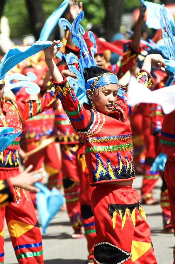 Kadayawan Festival 2011 editorial photography. Image of celebration ...