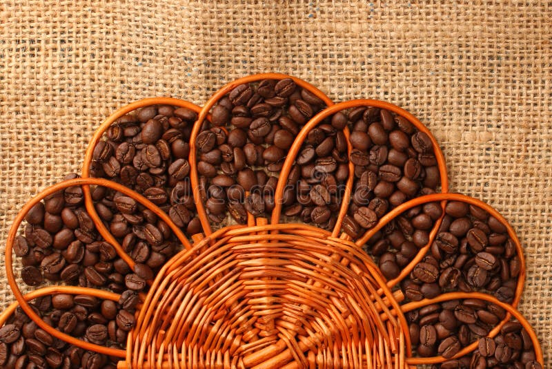 Rohe Kaffeebohnen stockfoto. Bild von kaffee, gebräu - 28539100