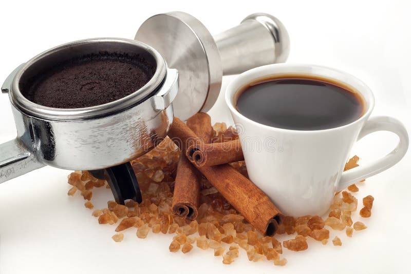 Kaffeetasse Mit Portafilter Und Besetzer Stockbild - Bild von schwarzes ...