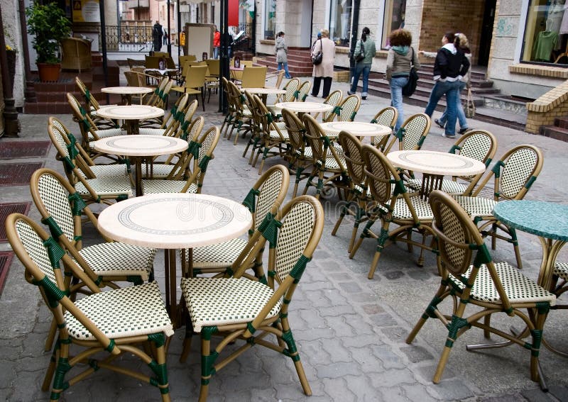 Kaffeetische. stockfoto. Bild von café, frieden, datum - 2345376