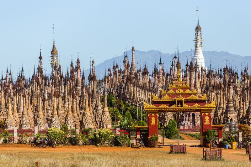Kakku pagoder, i Myanmar redaktionell arkivfoto. Bild av myanmar ...
