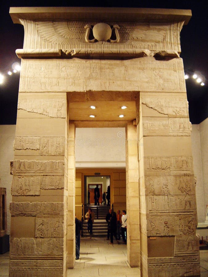 Kalabsha temple editorial image. Image of relief, temple - 62103860