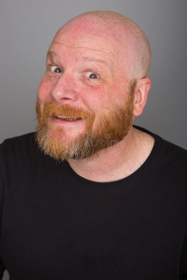 Kale mens met een baard stock afbeelding. Image of gezichts - 47605535