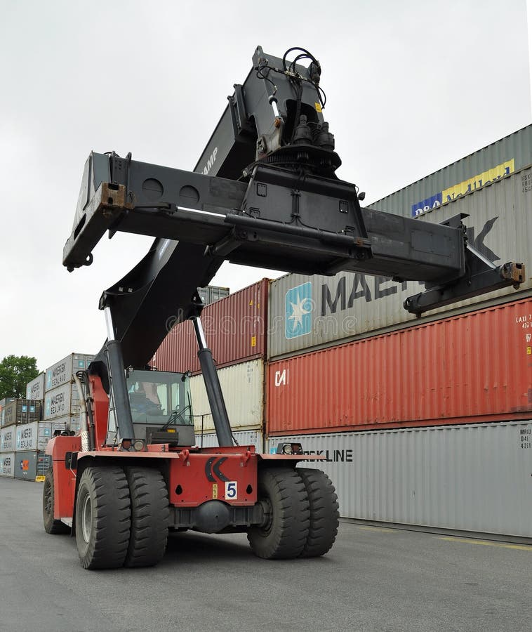 Kalmar Container Lifter Stock Photos - Free & Royalty-Free Stock Photos ...