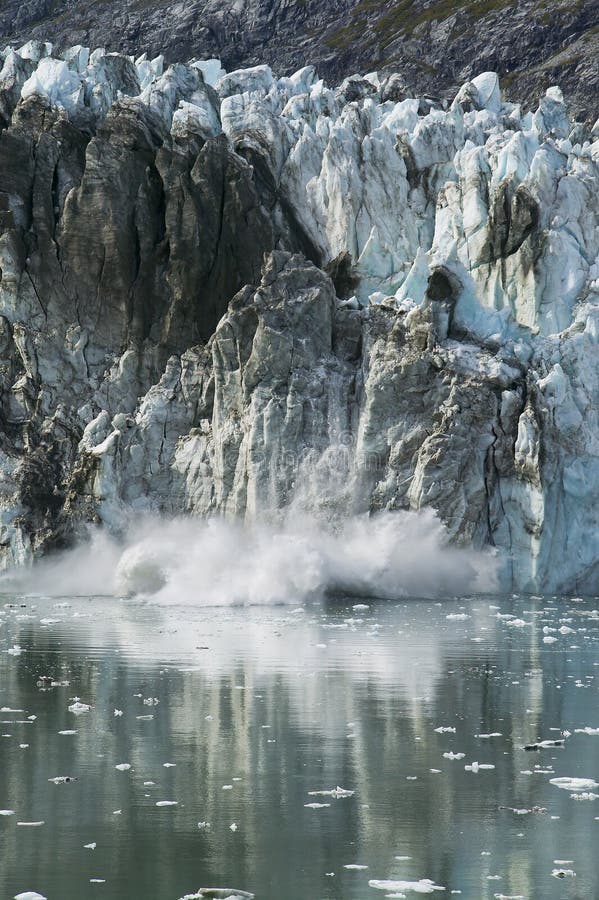 Kalva glaciär arkivfoto. Bild av archy, albanian - 3760682