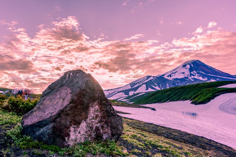 Kamchatka stock image. Image of mountain, kamchatka, sunshine - 44684441